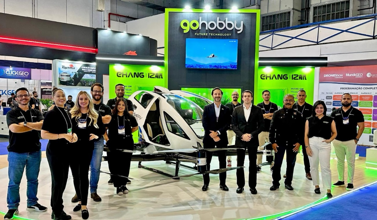 EHang’s EH216‑S Pilotless eVTOL aircraft secures Obtains Experimental ...