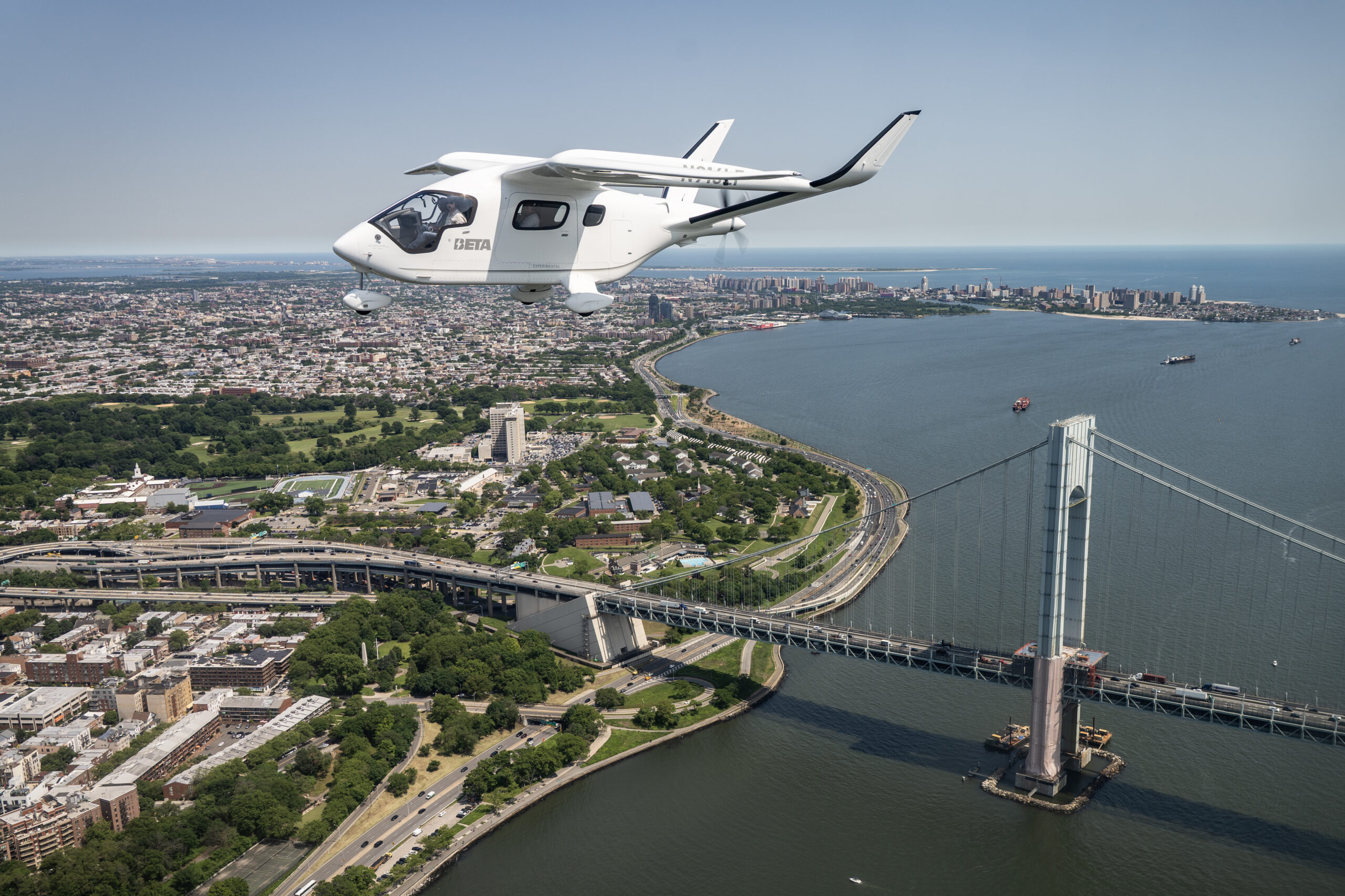 DUBAI AIRSHOW 2025: BETA Technologies and e‑Smart Group Sign Firm Order For Five ALIA CTOL ...